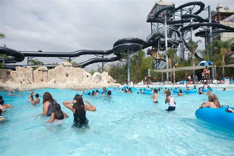 Forgotten Sea Wave Pool At Hurricane Harbor Los Angeles 2026 Usa Today