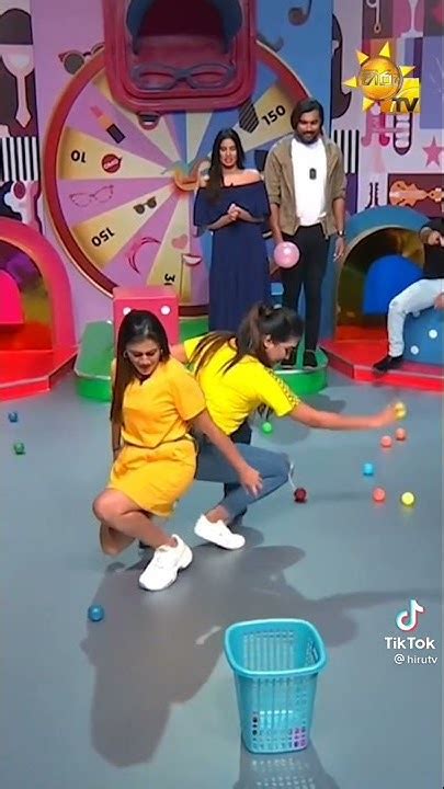 සන්ජනා ගෙයි ශනුද්‍රිගෙයි බැලුම් ජල්ලි 😁😁😁😁😁 Youtube
