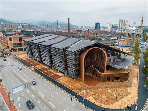 景德镇：上一个流量之都，还是下一个？