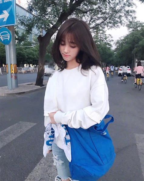 鞠婧禕終於換髮型了，網友：還是以前的長髮好看！ 每日頭條