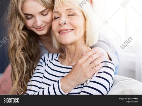 Cute Young Daughter Image And Photo Free Trial Bigstock