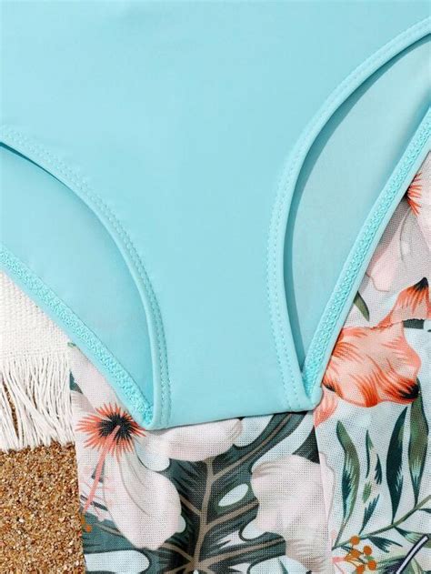 Tween Girl Twist Detail One Piece Swimsuit With Tropical Print Beach