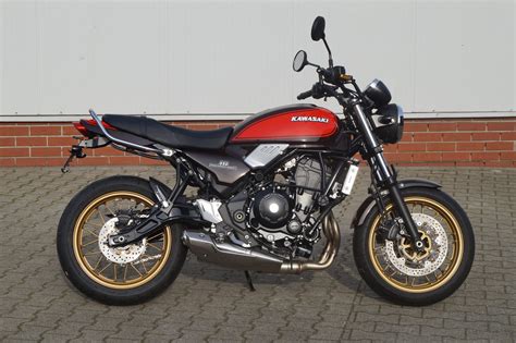 Details zum Custom Bike Kawasaki Z650 RS 50th Anniversary des Händlers