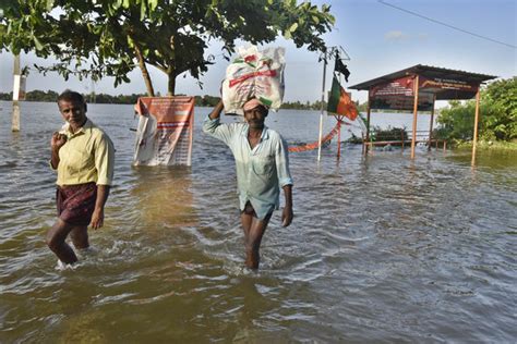 Kerala Floods India Refuses Financial Aid After Thousands Made