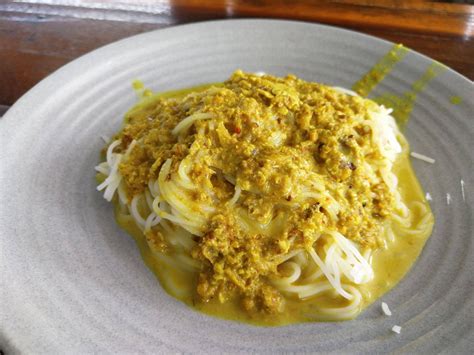 ขนมจีนน้ำยาปู ร้าน ขนมจีนหม้อเพล้ง วิภาวดี60 Wongnai