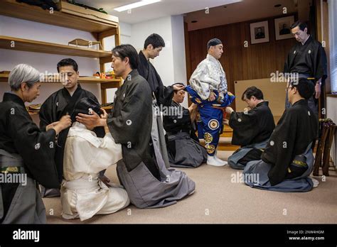 Actors Of Noh Moments Before The Show Started National Noh Theatre 4