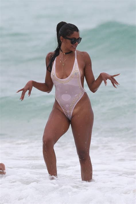 Claudia Jordan Nip Slip 99 Photos Thefappening