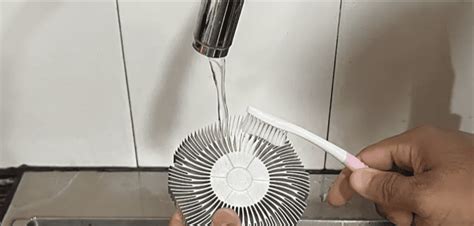How To Properly Clean Your PCs CPU Cooler Tech Geek