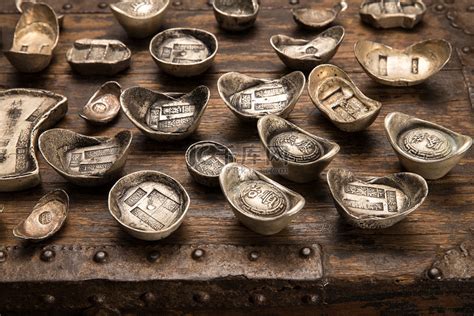 金元宝和银元宝高清摄影大图 千库网