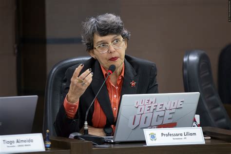 Professora Liliam apresenta emendas à LDO 2023 Câmara Municipal de
