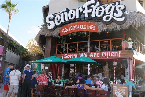 Los Cabos Bars And Clubs No Longer Forced To Close Early The Cabo Sun