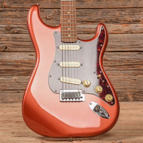 Fender Player Plus Stratocaster Aged Candy Apple Red 2021 Chicago