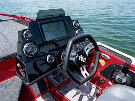 2024 Bass Cat Caracal Sts Boating Mag