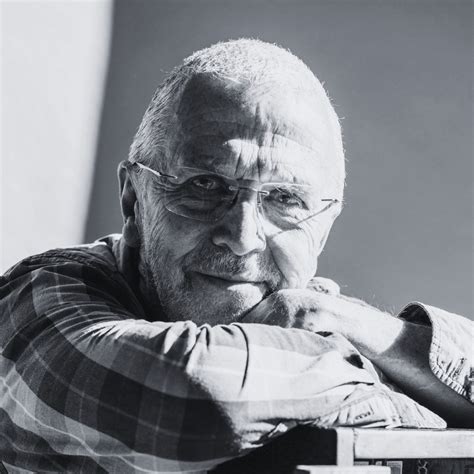 Ken Munsie Sculpture On The Edge