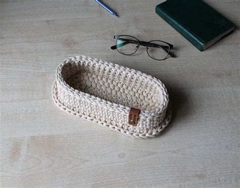 Oval Eyeglass Holder With Bottom Border Crochet Glasses Storage