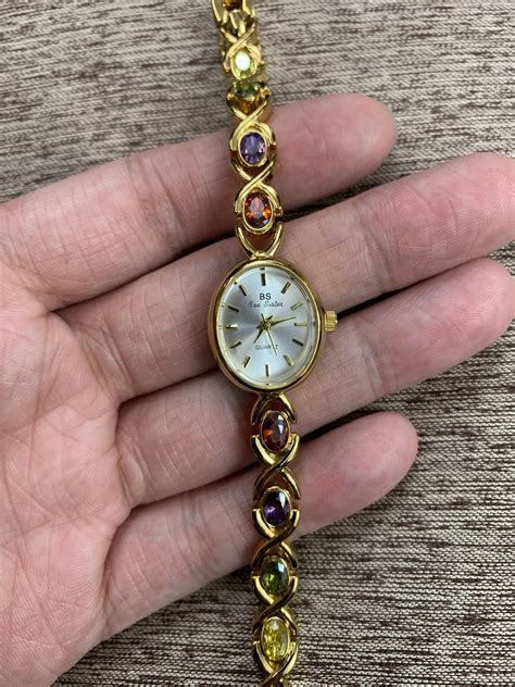Vintage Women Small Face Watchoval Watchgold Watcht For Women