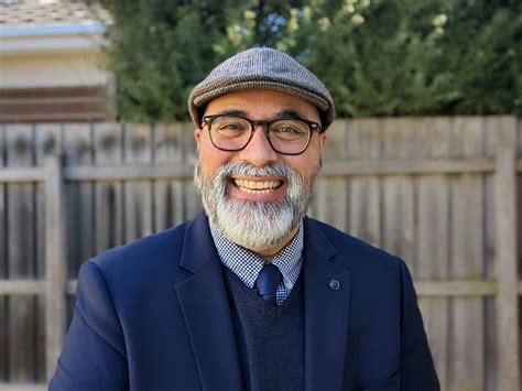 Ameel Khan Artist On Portraitmode Share Your Street Photography