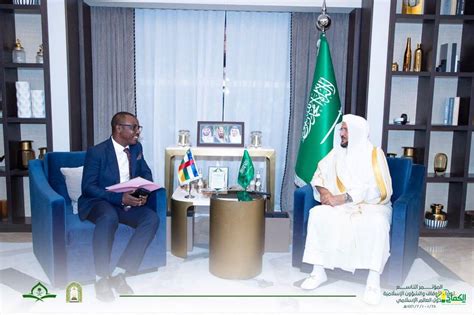 وزير الشؤون الإسلامية والدعوة والإرشاد يستقبل رئيس المجلس الأعلى