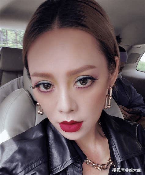 宁静性感旧照自己都不敢认！看完照片网友：要我我也不敢！ 搜狐大视野 搜狐新闻