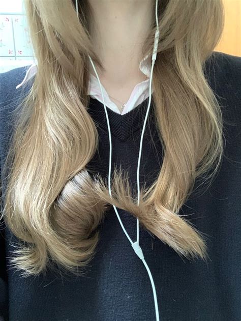 Ghim Của Trong Tizchill Trên ทรงผมอะนิเมะ Tóc Và Làm đẹp Nhà Tạo Mẫu Tóc Tóc đẹp