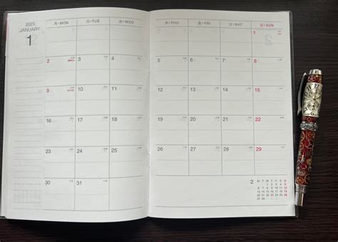 ダイソー手帳 2023 中身！【929追記】ディズニー、サンリオ、330円、スケジュール帳、全種類あるだけ買ってみた！ コラージュ手帳
