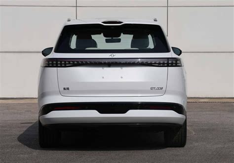 Dongfeng Eπ 008 Bev Saic Volkswagen Id7 S Zeekr 009 4 Seat Version Ehfcv