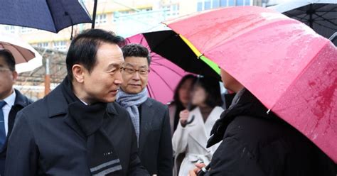 임태희 경기교육감 화재 피해 김포 솔터고 수업 결손 없도록 최대한 노력