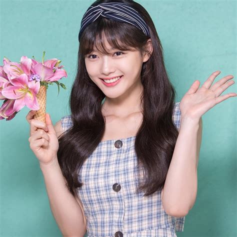 Begini 10 Transformasi Kim Yoo Jung Dari Kecil Hingga Dewasa Dailysia