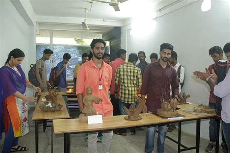 Clay Modelling Workshop Vismayam College Of Art And Media