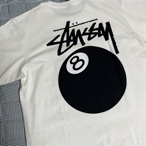 Get 스투시 8볼 반팔티 L사이즈 새상품 On Bunjang Boost Your K Goods Collection