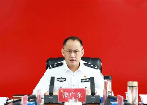 安康市公安局传达学习习近平总书记在听取陕西省委和省政府工作汇报时的重要讲话精神 安康市公安局