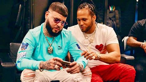 El Alfa y Farruko lanzan juntos el tema Scarface Estación 40