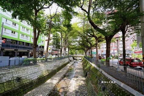 葉綠宿旅館 童趣親子房、特約停車場，走路3分鐘到逢甲夜市，台中逢甲住宿旅遊walkerland窩客島
