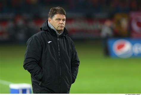 WIDZEWIAK PL Władze Widzewa chcą rozmawiać z trenerem Mroczkowskim