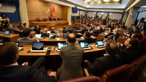Spajić Crna Gora će glasati za rezoluciju o Srebrenici Haber ba