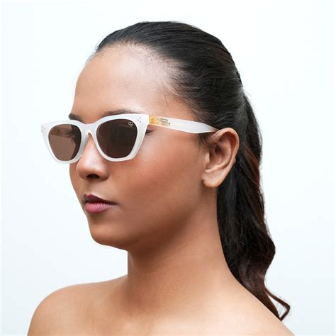 Buy Unisex Sunglasses 2 Sunglasses 999 Woggles