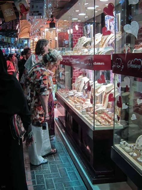 Dubai Souks And Market Guide
