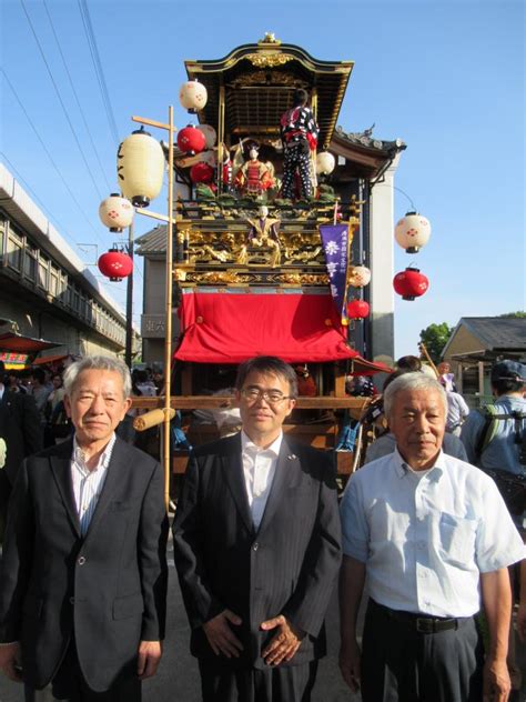 大村秀章 On Twitter 続いて、午後4時頃から、水野富夫県議と加藤静治清須市長のご案内で、尾張西枇杷島まつりを拝見しました。今日と