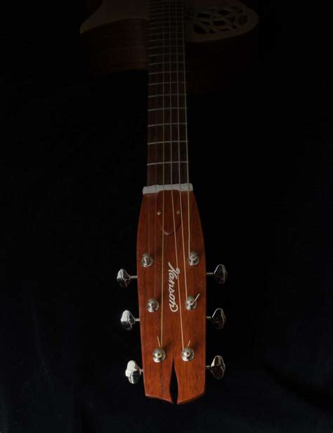 About Hanson Handmade Guitars