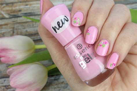 Frühlingsnägel mit vintage Stickern be awesome tonight Nagellack zaphiraw I Der Blog für
