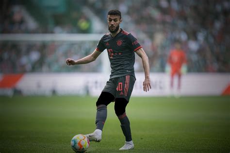 نصير مزراوي سنقدم كل شيء من أجل اللقب تحركات اللاعب Almarssadpro