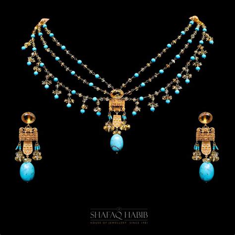 Green Emeralds With Polki Diamonds Pearls Choker Set In 22k Gold Shafaq Habib