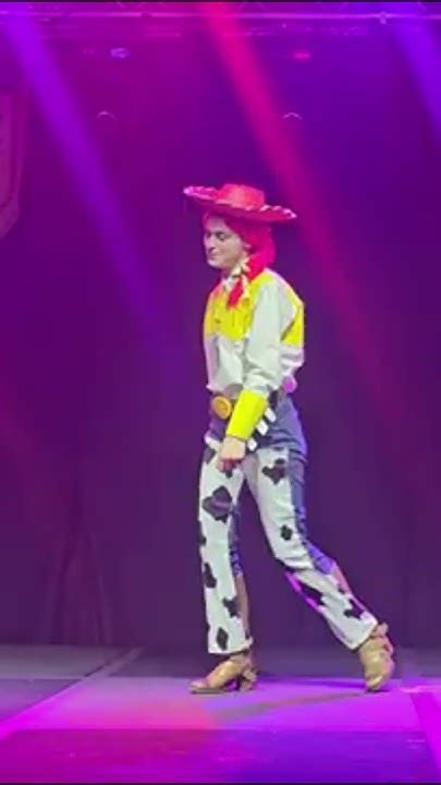Jessie The Yodeling Cowgirl In The House Anime Cosplay Animecon