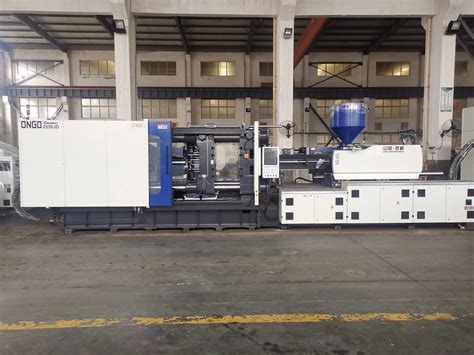 Ongo Z650jd Servo Motor Horizontal Plastic Injection Molding Machine