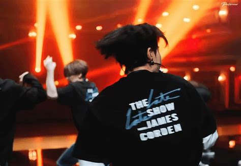 Say the name SEVENTEEN에 있는 Jin님의 핀 세븐틴 호시