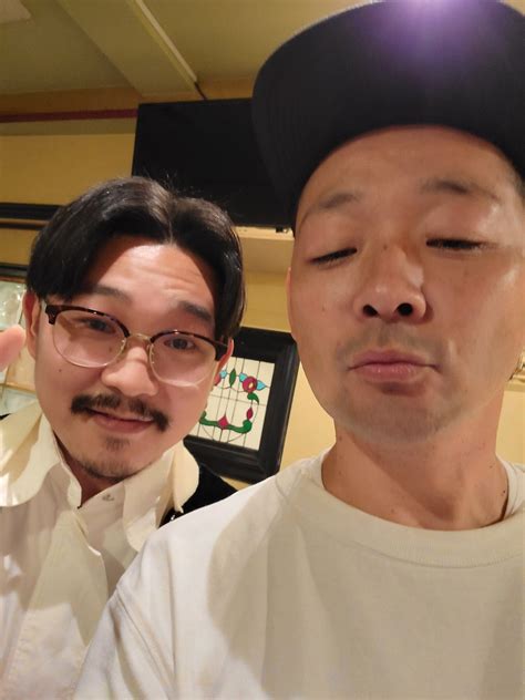 そう On Twitter Rt Kbtkniceguy 「オズワルド伊藤」と「虹の黄昏伊藤」同じ名字。多分、先祖を辿れば「始まりの