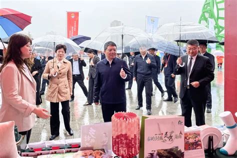【党代会巡礼•宣传思想文化工作篇】举旗帜 聚民心 育新人 兴文化 展形象 奋力开创学校宣传思想文化工作新局面 西安工程大学专题网