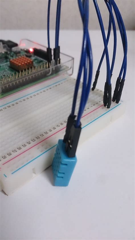 [raspberry Pi 3] Dht11で温度と湿度を取得 Suka4s Memo