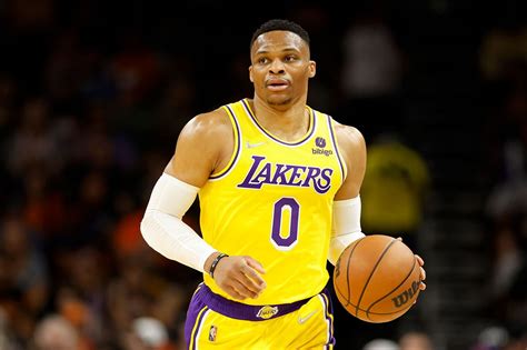 La Lakers Rumors Roundup Miami Heat Listed As Favorites To Land Purple