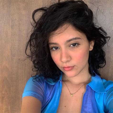 Quién Es Loren Sofía La Actriz Que Hace De Amaranta En Cien Años De